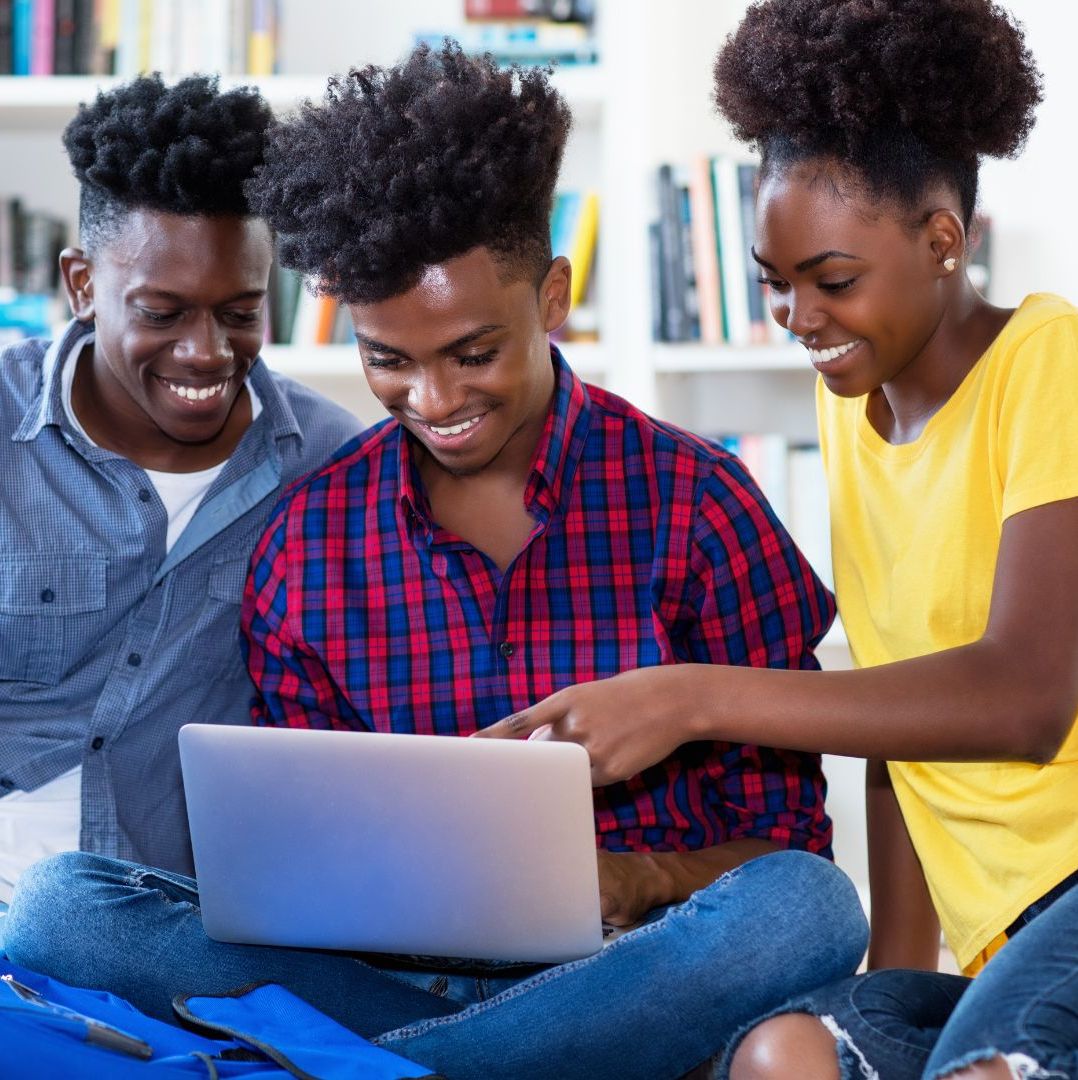 Training Machine Learning Models for Speech Recognition in Low-resource ...